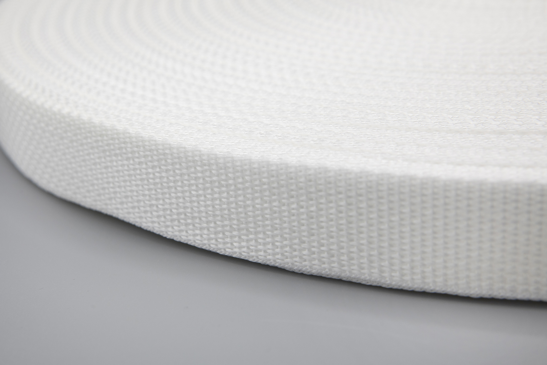 Lorentzen & Pladsen AS. PP bånd 50 mm hvit 91,4 m