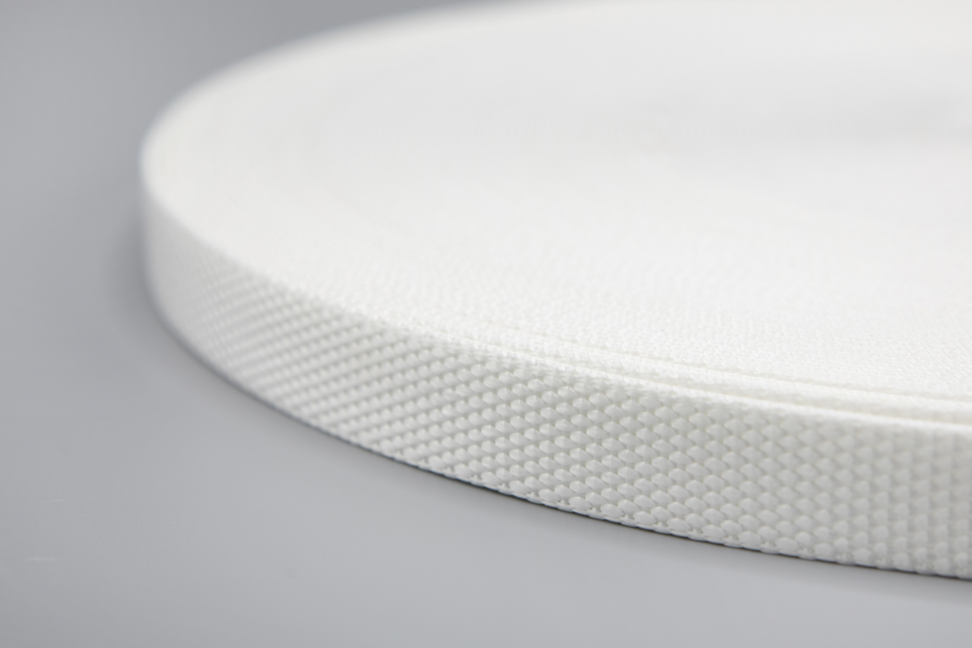 Lorentzen & Pladsen AS. PES webbing Pingvin 20 mm hvit 50 m